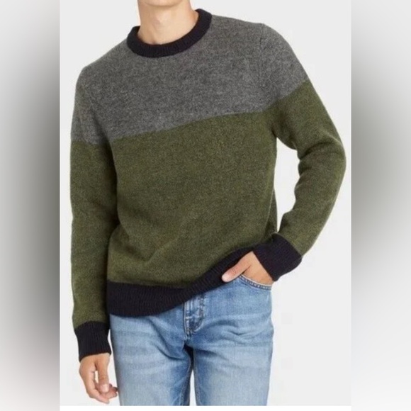 Goodfellow & Co | Sweaters | Goodfellow Co Olive And Charcoal Crewneck ...
